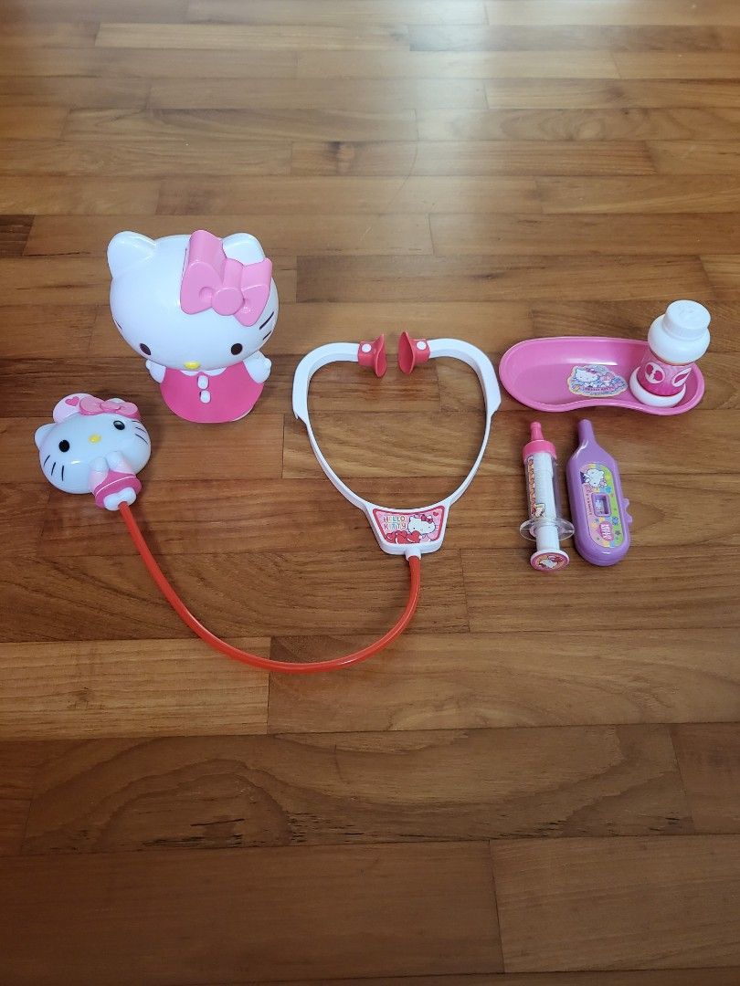 Hello Kitty Doctor set, Hobbies & Toys, Toys & Games on Carousell