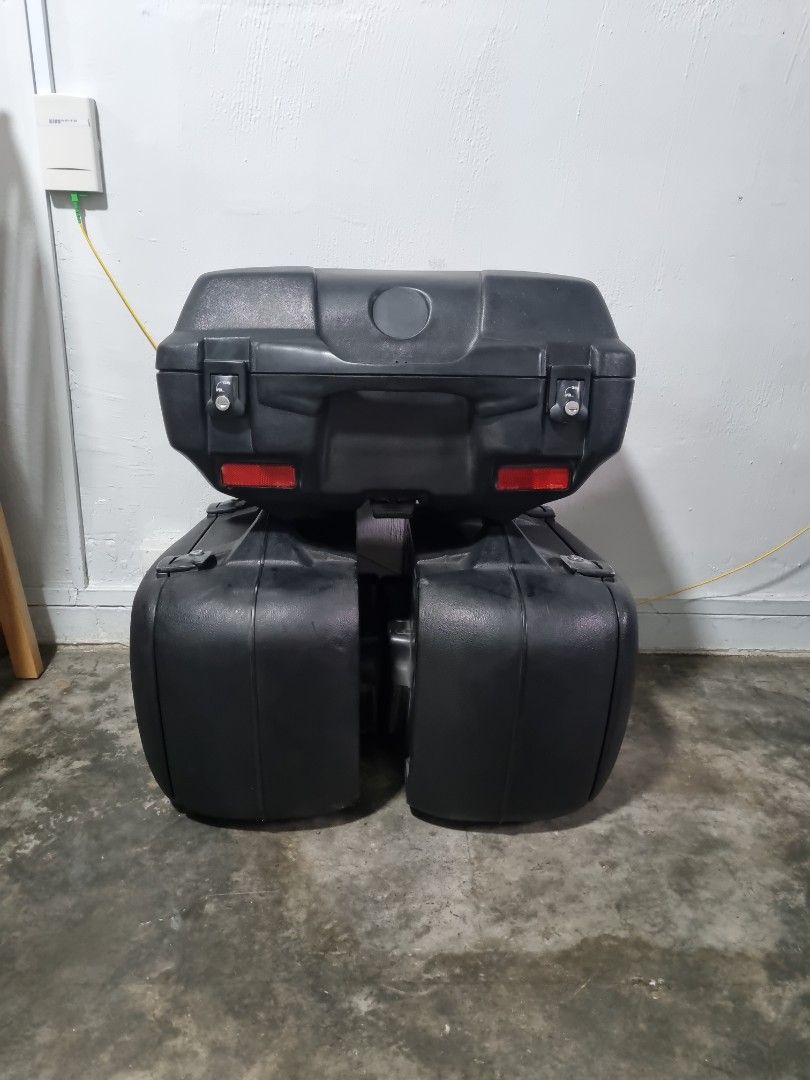 Hepco & Backer top box + top plate + side box, Motorcycles, Motorcycle ...