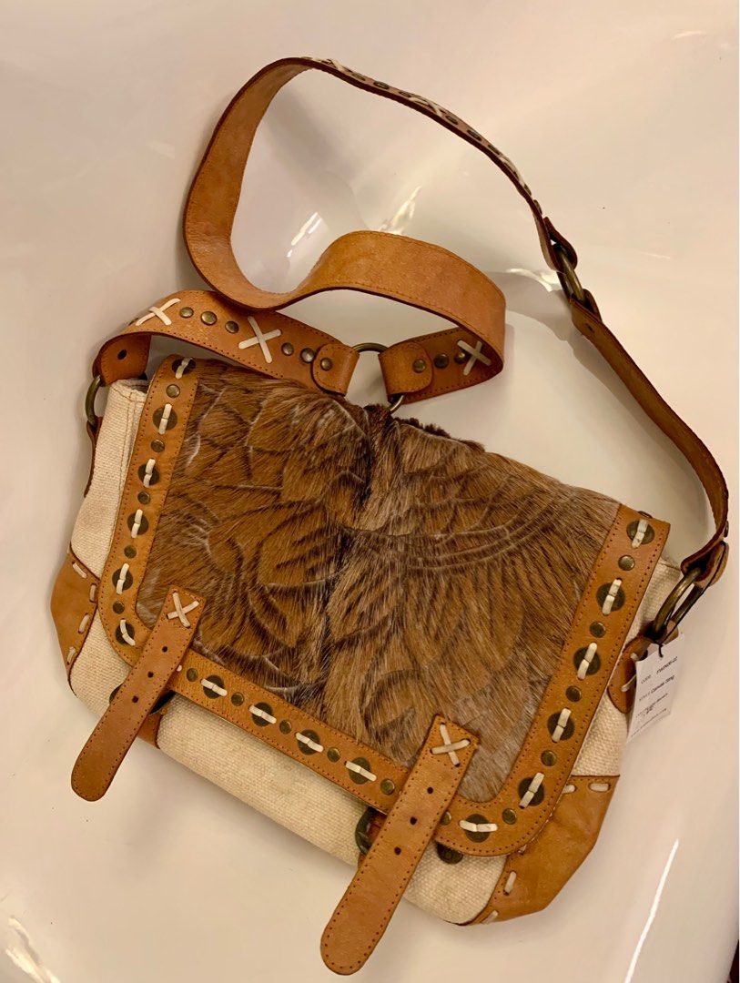 House of Anli Satchel, Women's Fashion, Bags & Wallets, Shoulder Bags ...