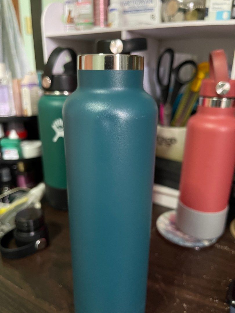 Authentic Hydro Flask Jade 24 oz, Furniture & Home Living, Kitchenware ...