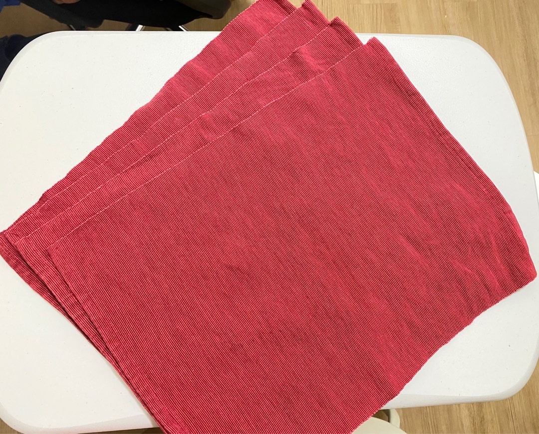 IKEA Place mat red pre-loved set of 4, Furniture & Home Living ...