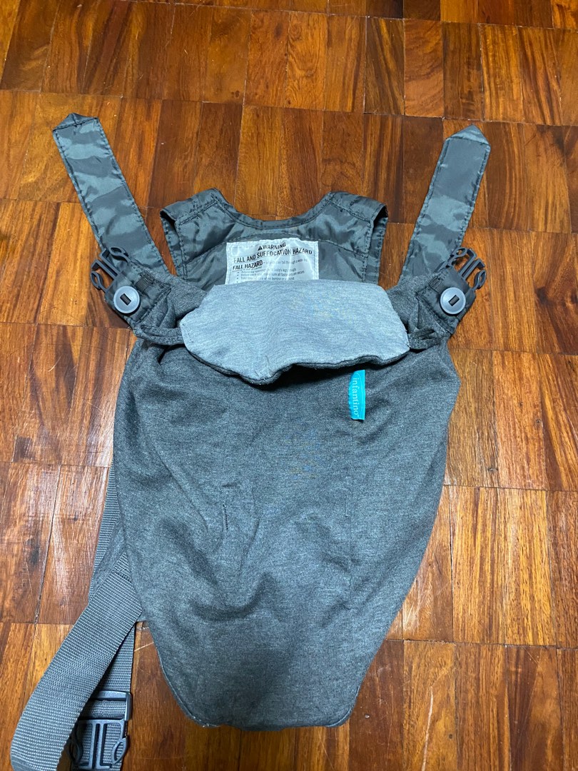 Infantino Carrier, Babies & Kids, Going Out, Carriers & Slings on Carousell