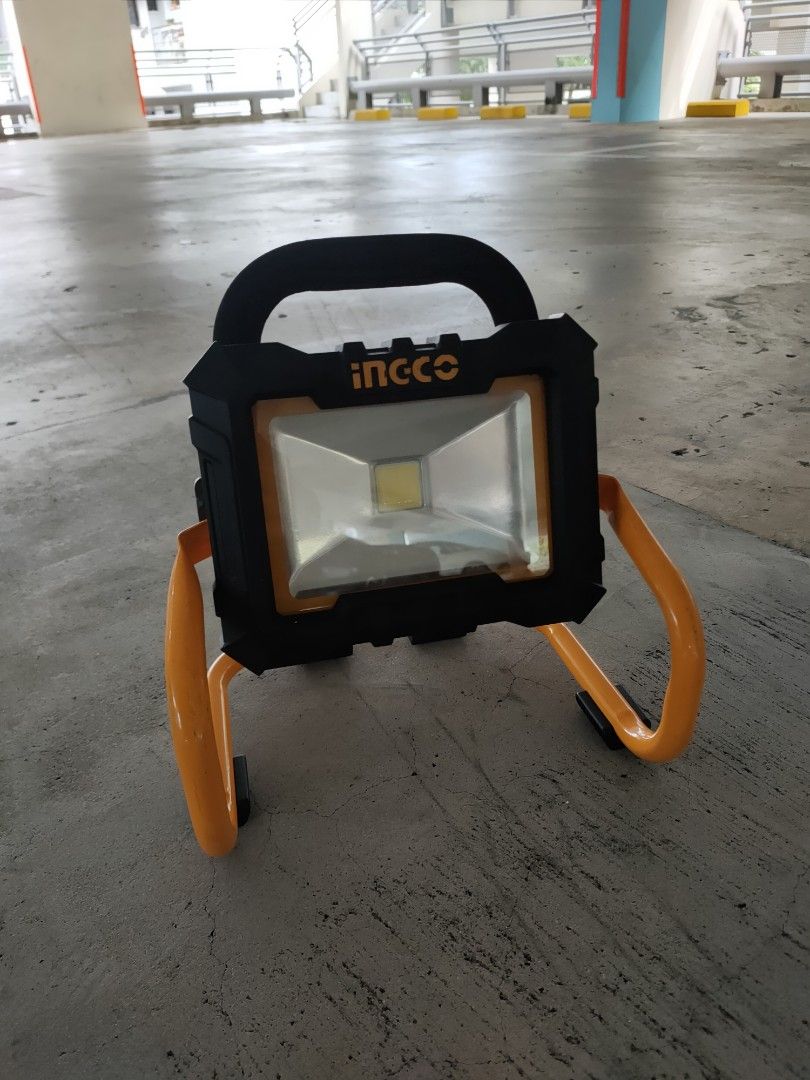 Ingco floodlight, Furniture & Home Living, Lighting & Fans, Lighting on ...