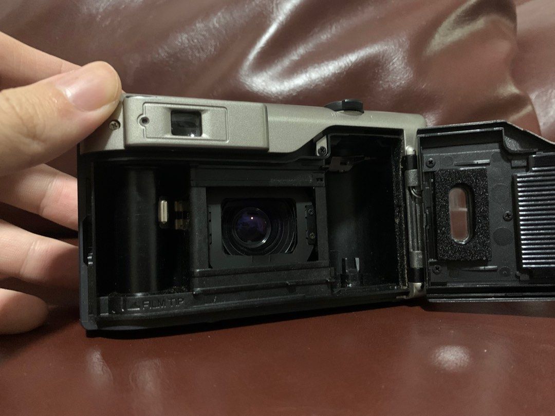 Konica Z-Up 110 VP Film Camera, Photography, Cameras on Carousell