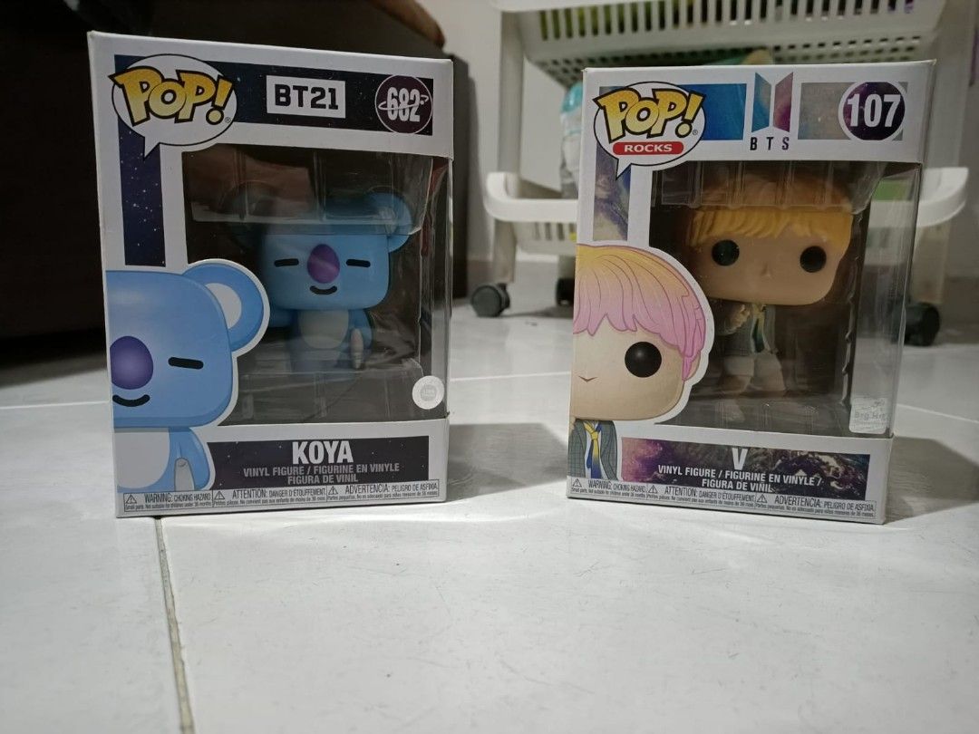 Koya & BTS V pop figure, Hobbies & Toys, Memorabilia & Collectibles, K ...