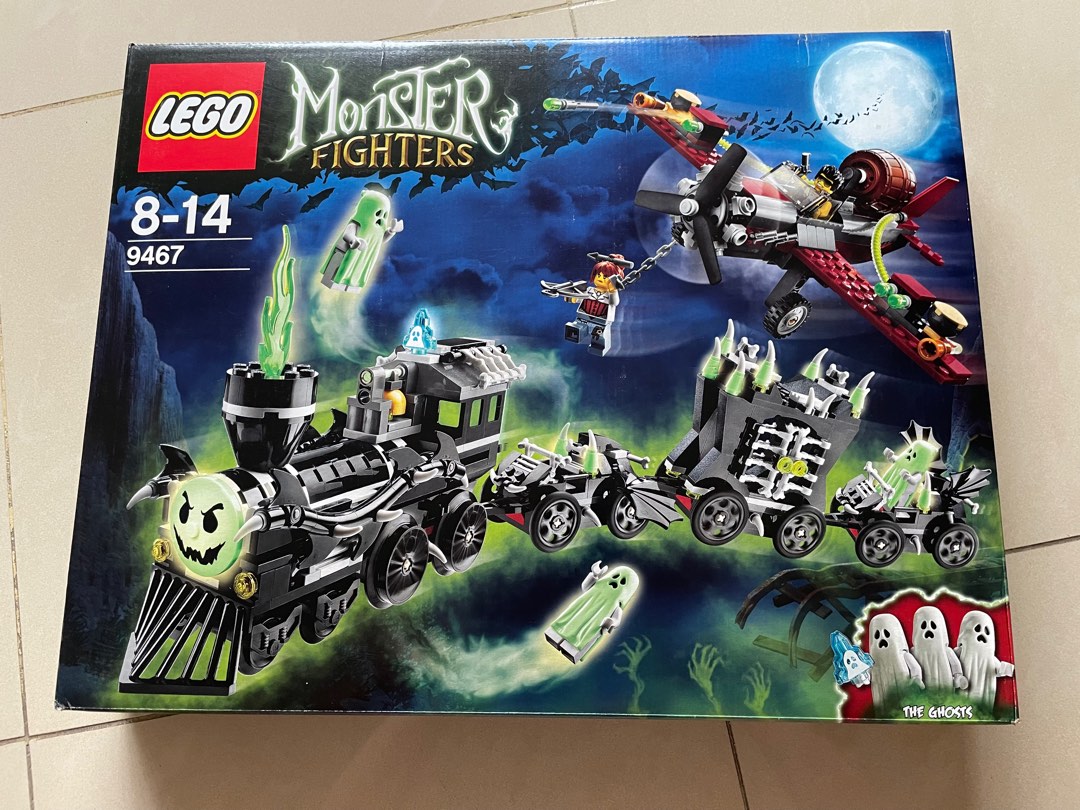 Lego 9467 Monster Fighters: Ghost Train (RARE), Hobbies & Toys, Toys ...