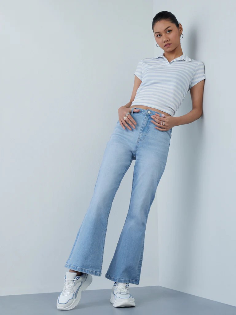 Light Blue Bell Bottom Jeans, Women's Fashion, Bottoms, Jeans & Leggings on Carousell