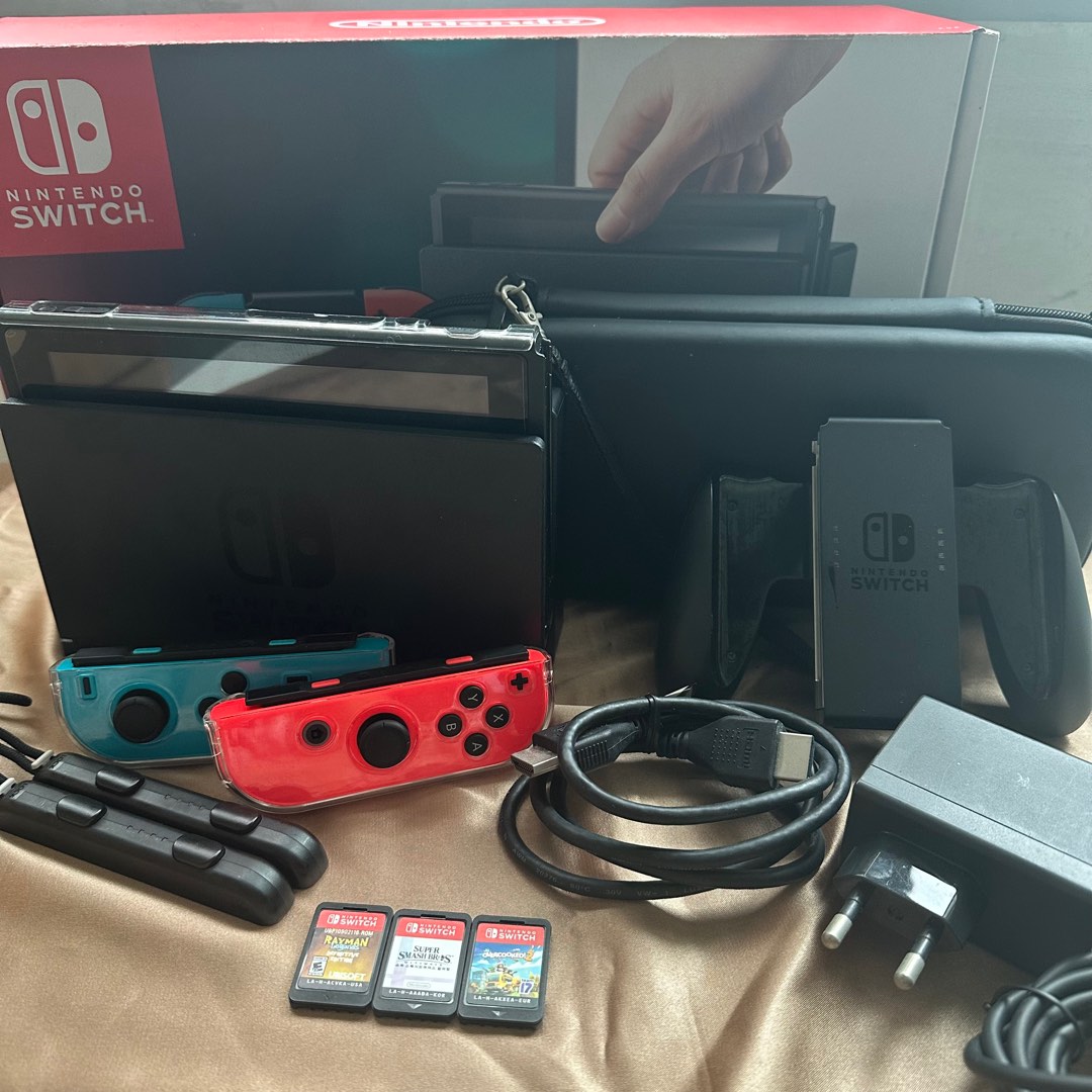 [LIKE NEW] Nintendo Switch Gen 1, Video Gaming, Video Game Consoles ...