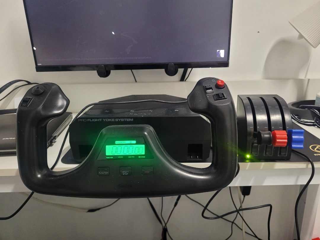 LOGITECH FLIGHT SIMULATOR YOKE AND THROTTLE QUADRANT, Video Gaming ...