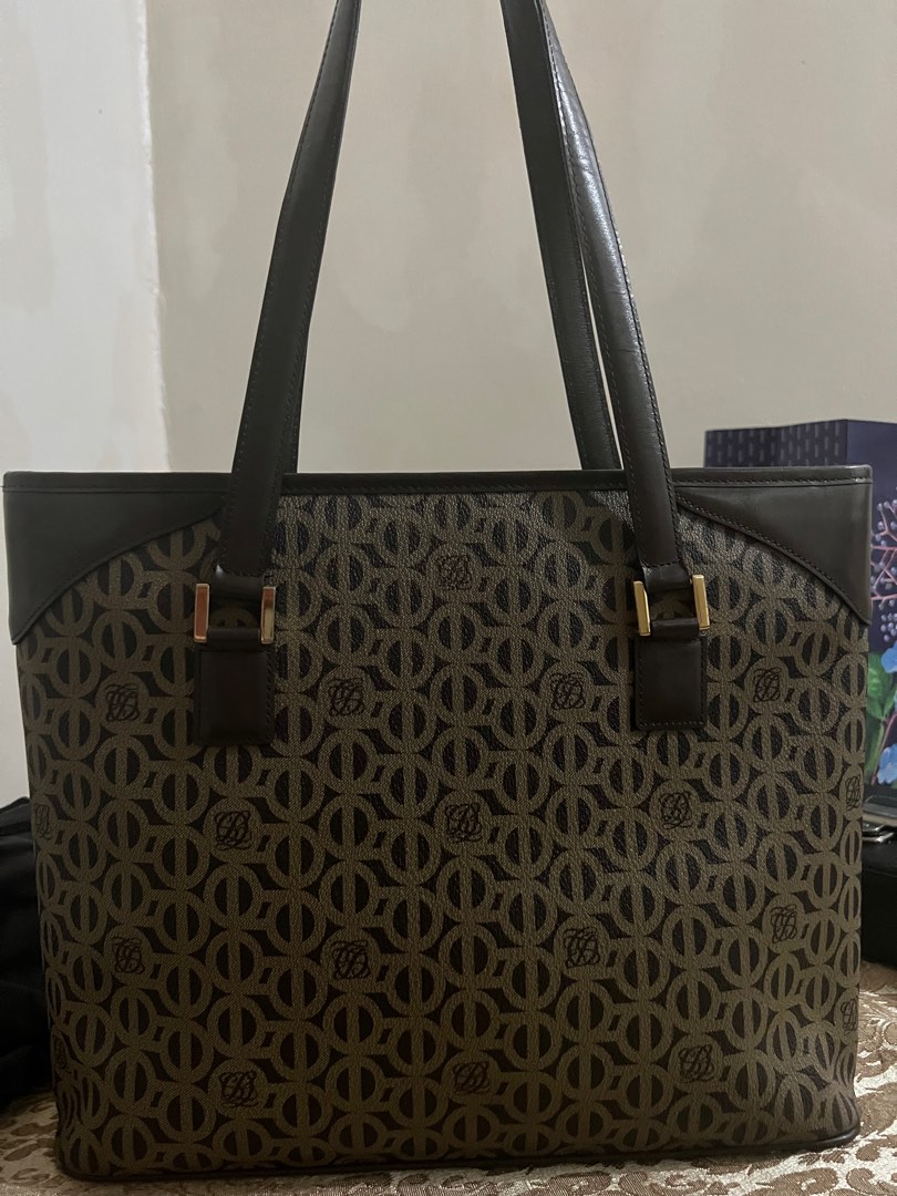 Louis Quatorze Tote Bag, Luxury, Bags & Wallets on Carousell