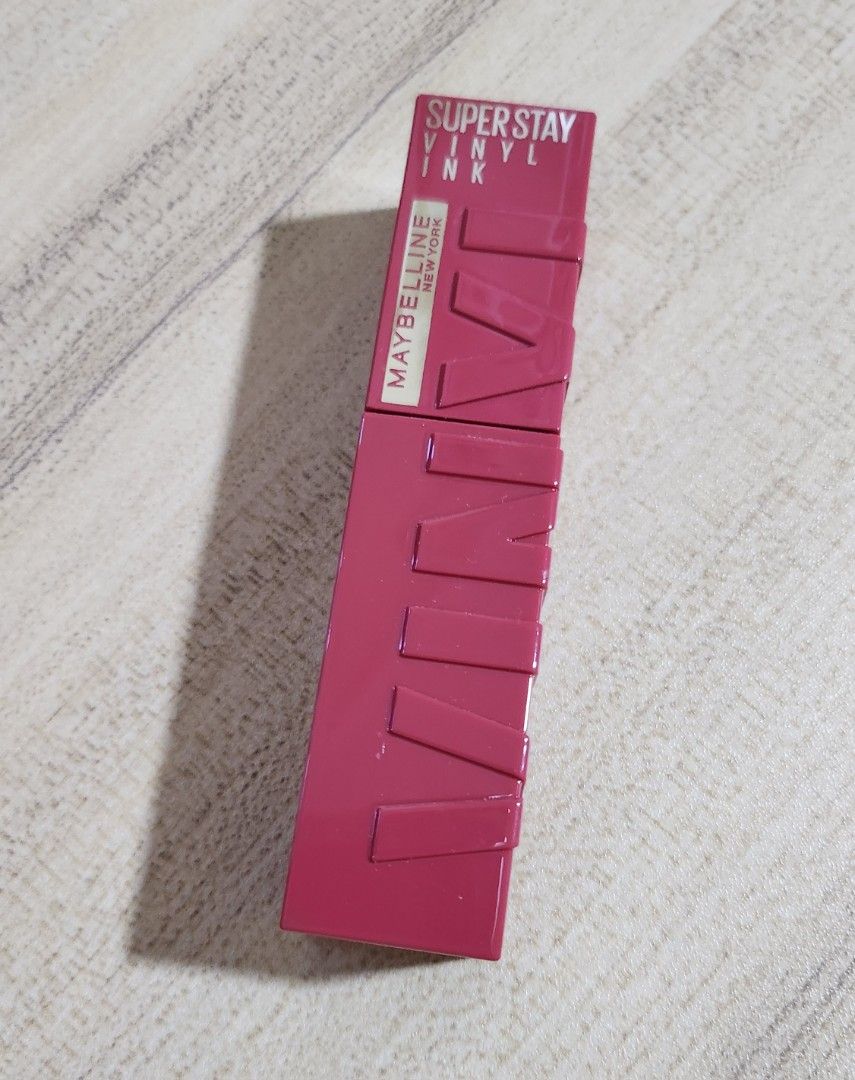 Maybelline Superstay Vinyl Ink: SAUCY, Beauty & Personal Care, Face ...