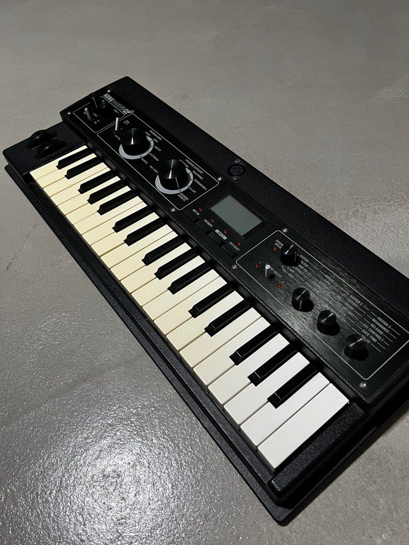 MicroKorg XL Keyboard Synthesizer, Hobbies & Toys, Music & Media ...