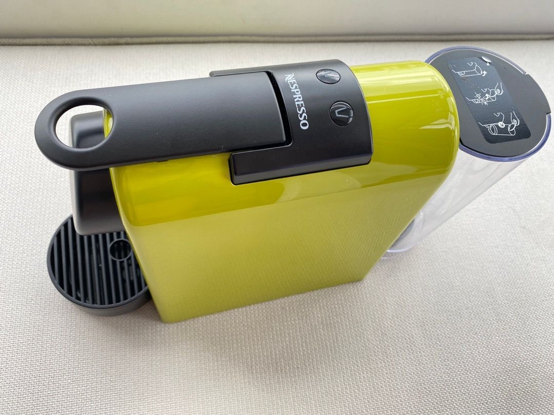 Nespresso Essenza Mini D30 (Lime Green) Coffee Machine, TV & Home ...