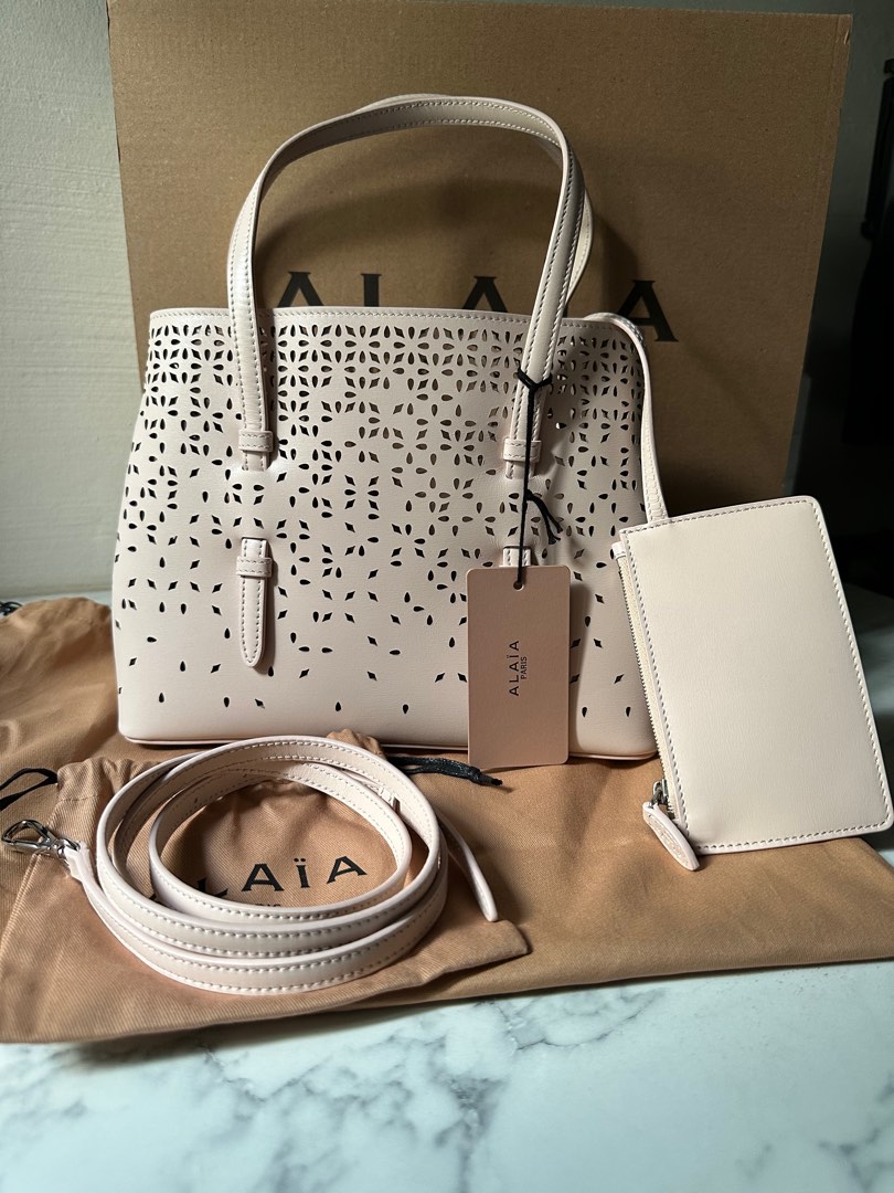 [NEW] Alaia 25 mina galet bag, Luxury, Bags & Wallets on Carousell