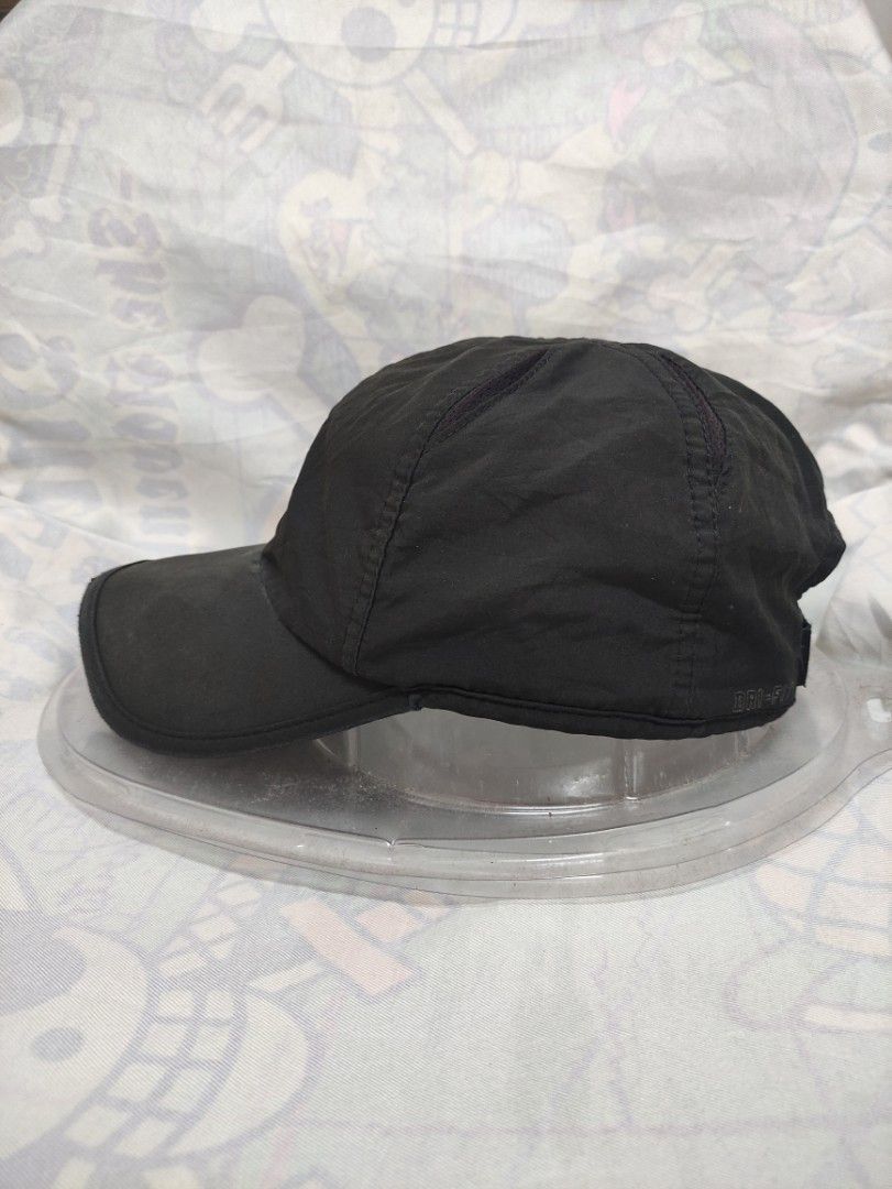 NIKE PINWHEEL RUNNING CAP, Men's Fashion, Watches & Accessories, Cap ...