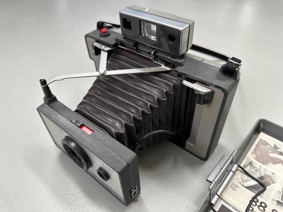 POLAROID Land Model 103 ( 1965-1967), Photography, Cameras on Carousell