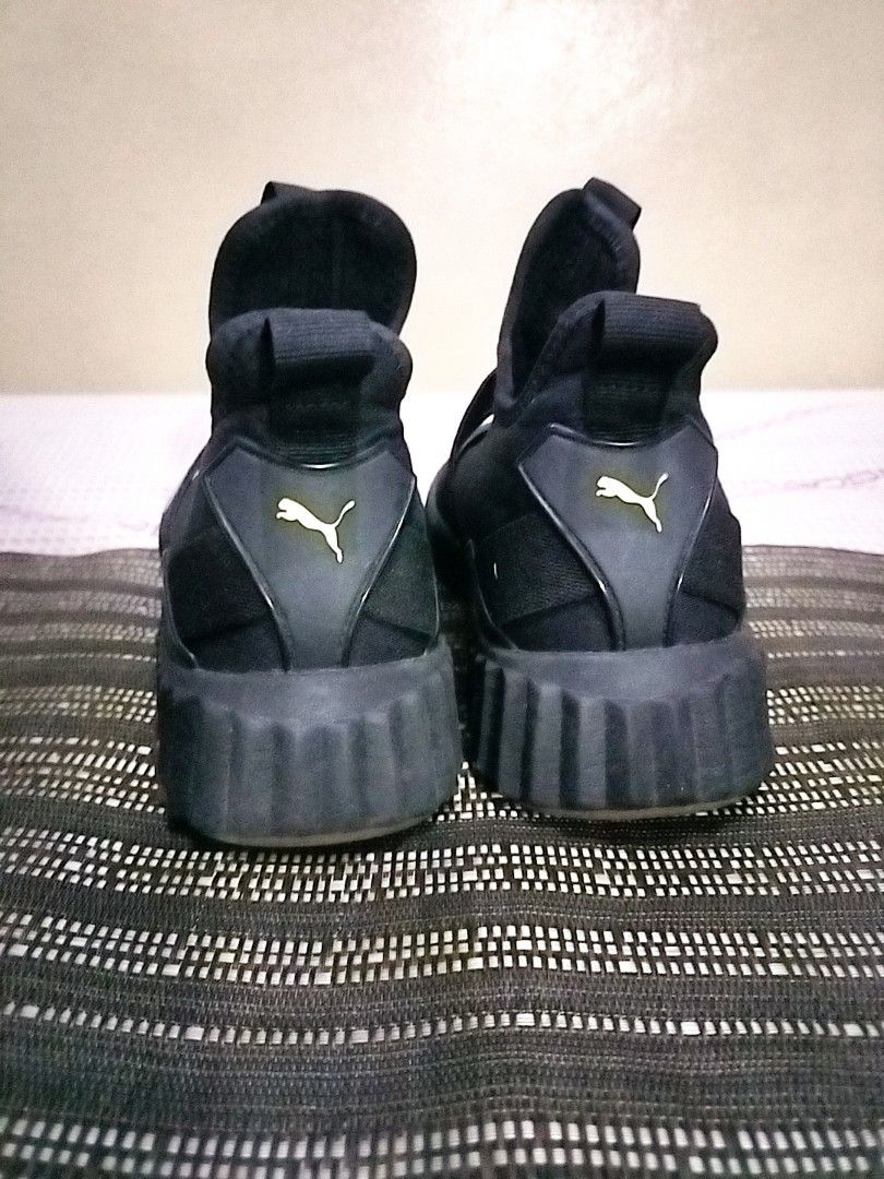 PUMA limited edition, Women's Fashion, Footwear, Sneakers on Carousell