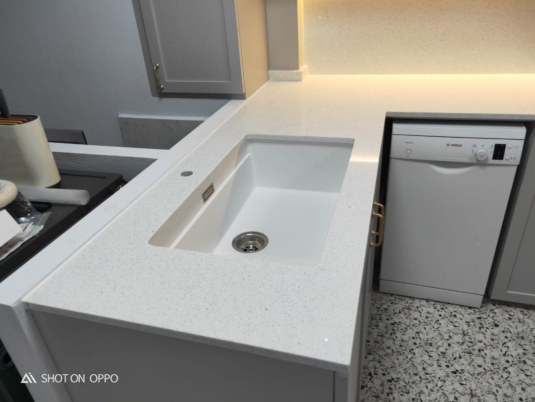 Quartz, Solid Surface, Granite, Marble and Sintered Stone Kitchen Top ...