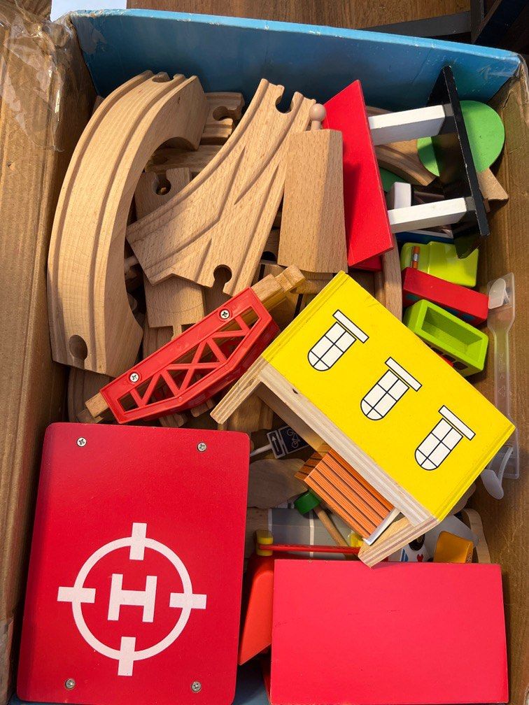 Railroad blocks for kids, Hobbies & Toys, Toys & Games on Carousell