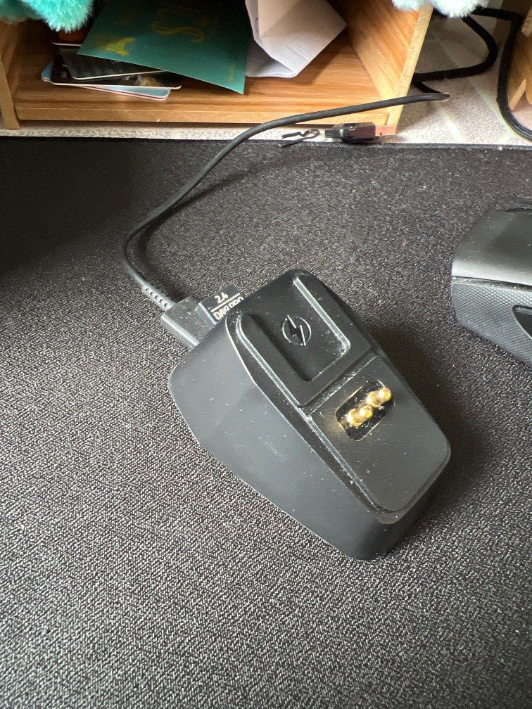 Razer mouse charging dock (OEM), Computers & Tech, Parts & Accessories ...