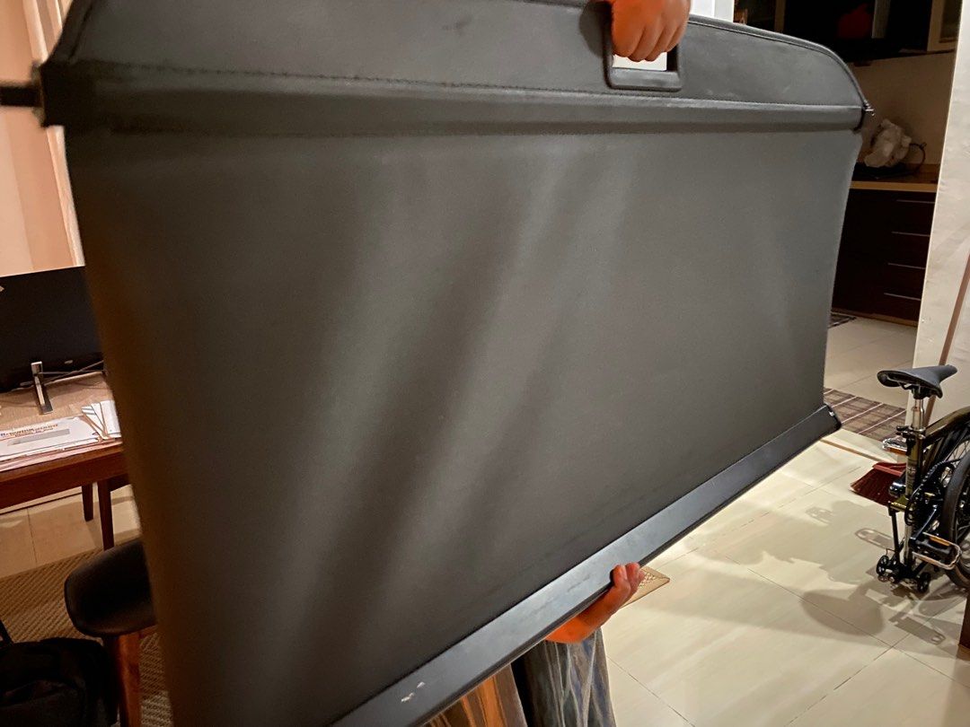 Retractable honda vezel/hrv boot cover, Car Accessories, Accessories on ...