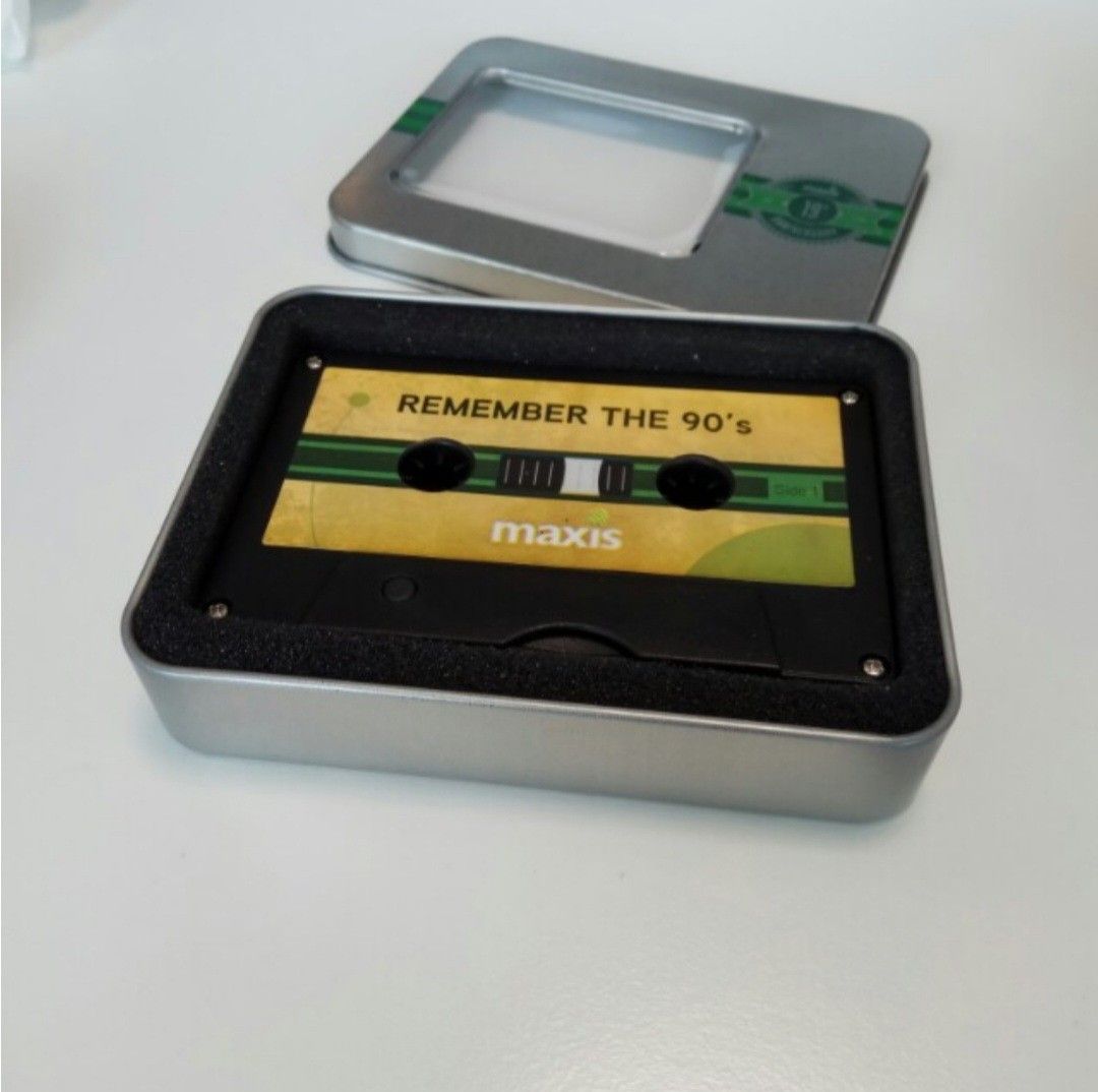 Retro cassette pendrive, Computers & Tech, Parts & Accessories, Hard ...