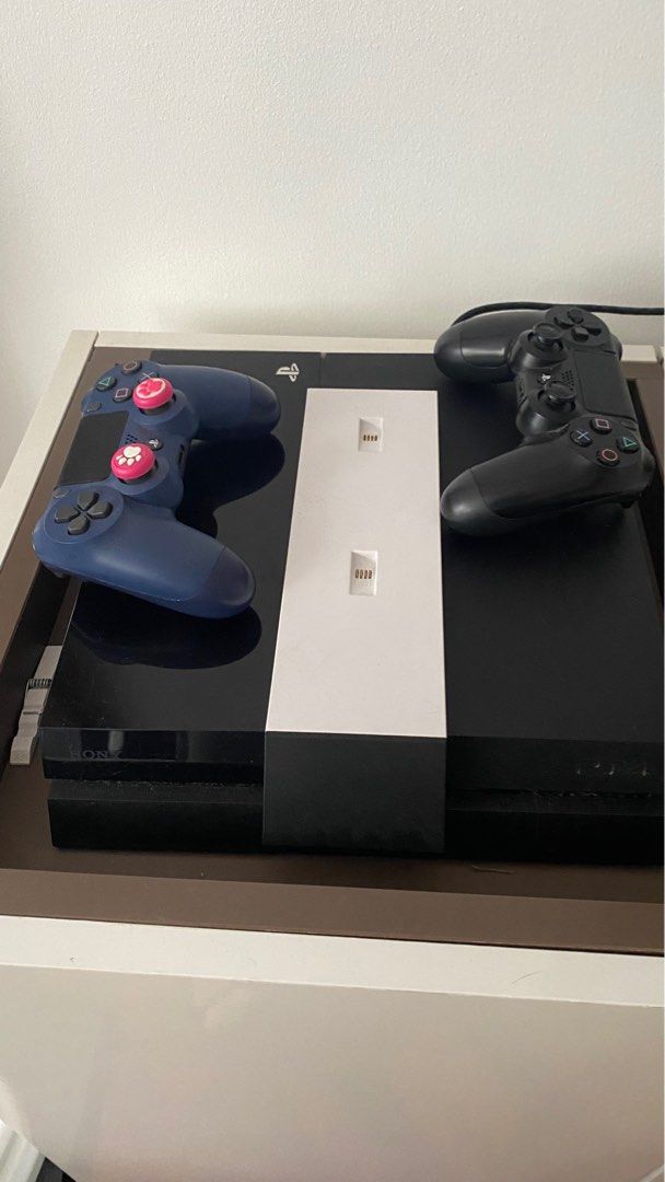 SONY Playstation Ps4 - PHAT, Video Gaming, Video Game Consoles ...
