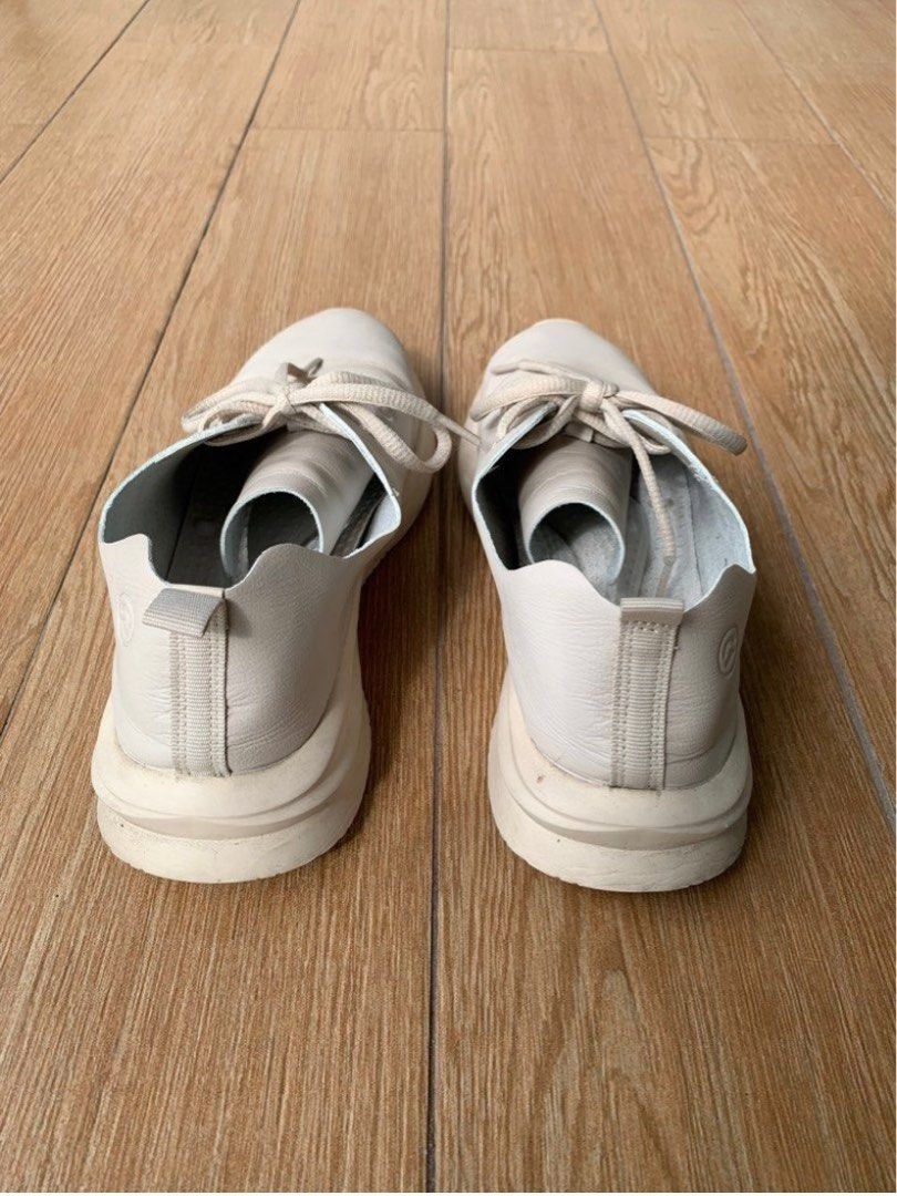 Sunnystep Balance Runner - Women (Size 40), Women's Fashion, Footwear ...