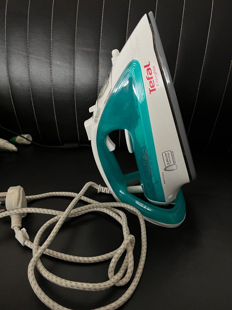 Tefal steam iron, TV & Home Appliances, Irons & Steamers on Carousell