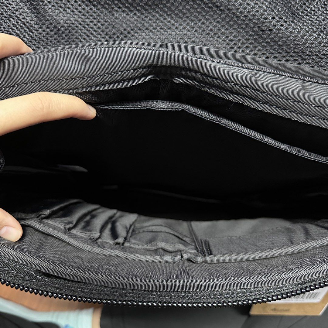 The North Face Base Camp Fuse Box - TNF Black / TNF Black, Men's ...