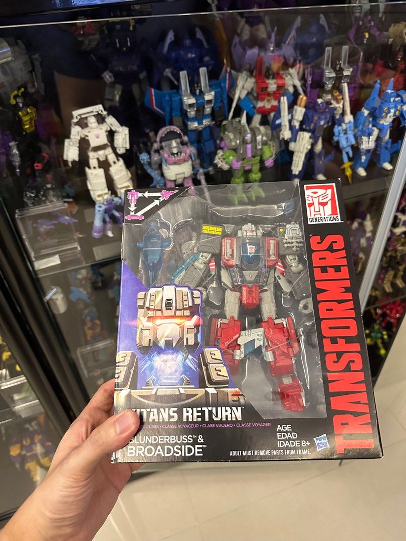 Transformers - Titans Return Broadside Triple Changer - MISB Legends ...