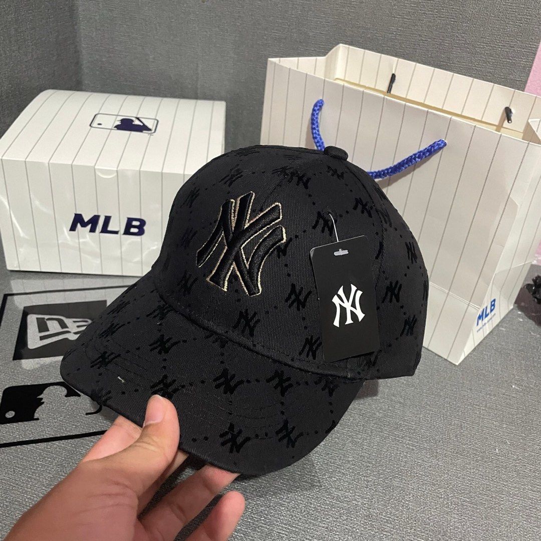 Topi MLB NY, Fesyen Pria, Aksesoris, Topi di Carousell