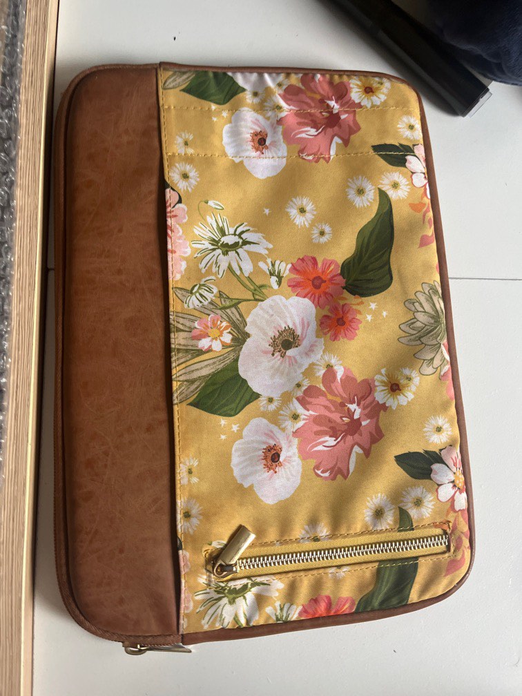 Typo Laptop case, Mobile Phones & Gadgets, Mobile & Gadget Accessories ...