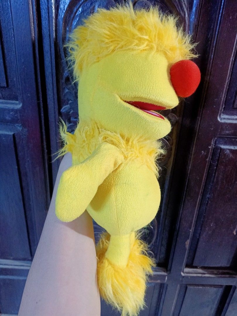 YELLOW MONSTER HAND PUPPET, Hobbies & Toys, Toys & Games on Carousell