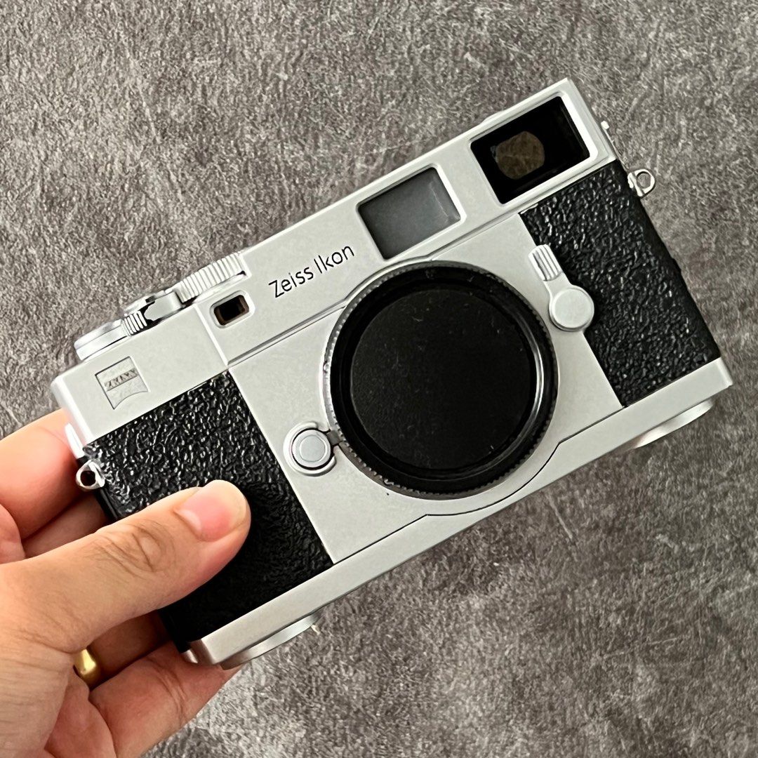 Zeiss Ikon zm (Leica m7 rival), Photography, Cameras on Carousell