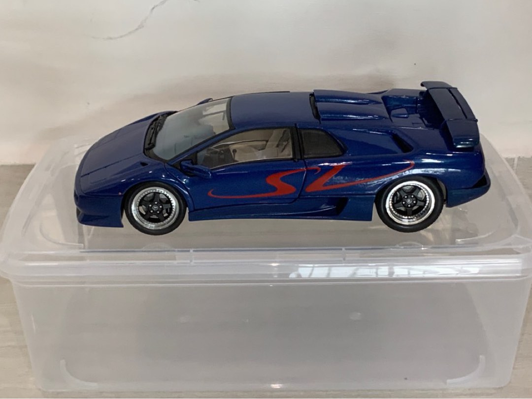 1/18 Autoart Lamborghini Diablo SV Blue and Red, Hobbies & Toys, Toys ...