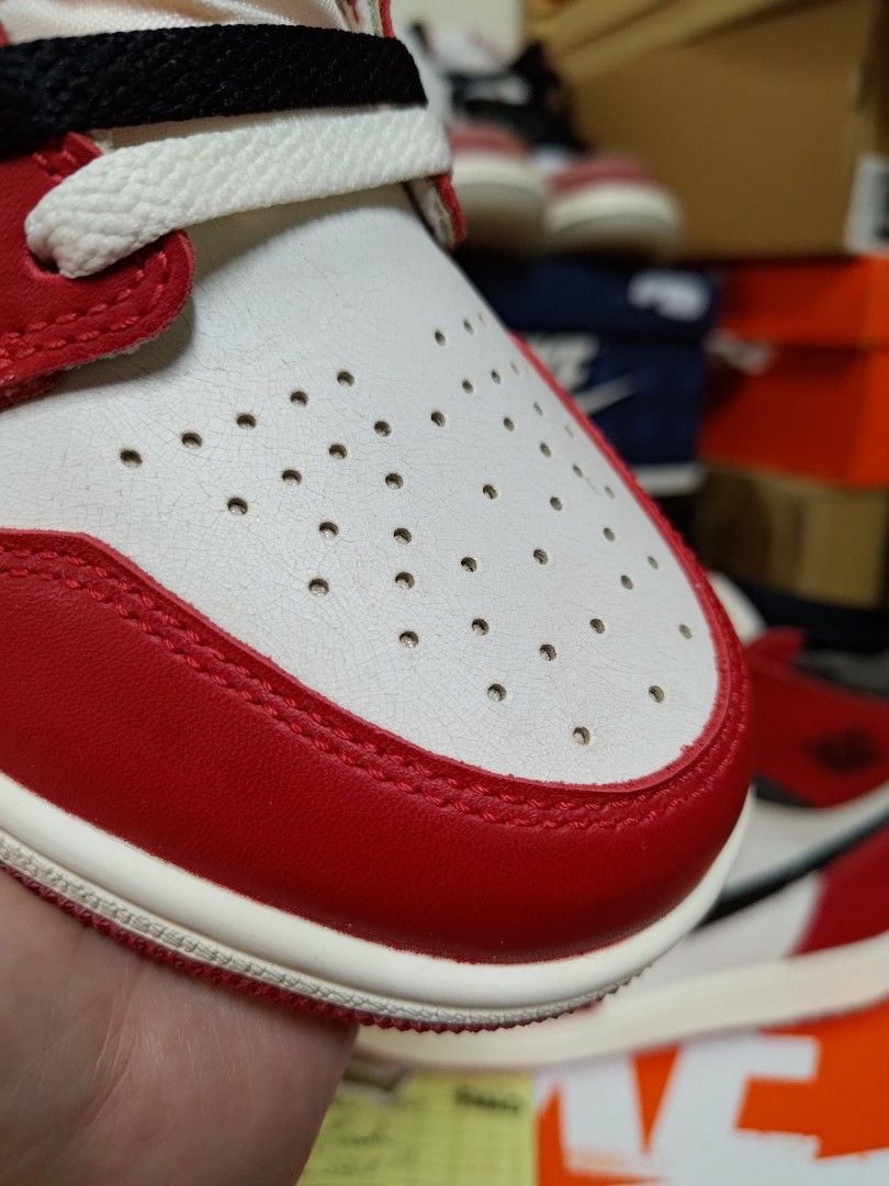 經典配色復刻 Air Jordan 1 'Chicago Reimagined, 她的時尚, 鞋類, 運動鞋、球鞋在旋轉拍賣