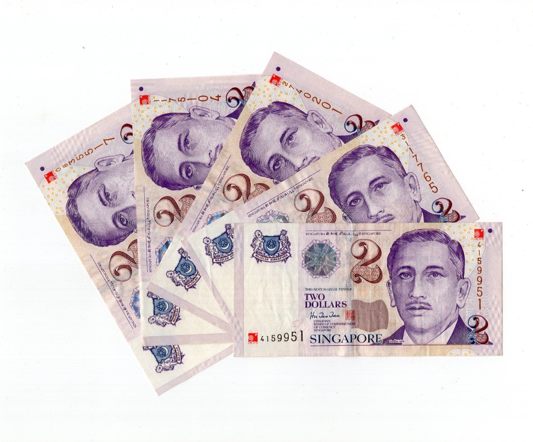 Budget Corner Lot #28: Singapore Portrait Series Millennium $2 ...