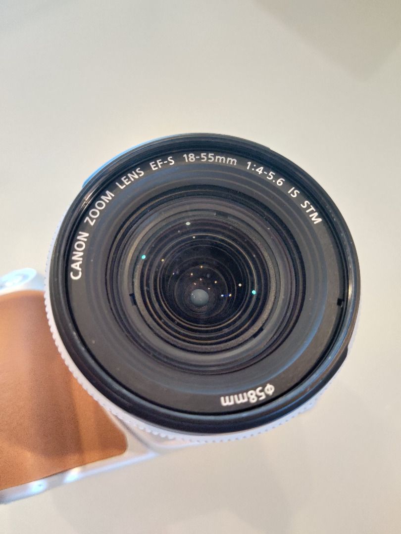 CANON - 200D DSLR Camera Body + Kit Lens, Photography, Cameras on Carousell