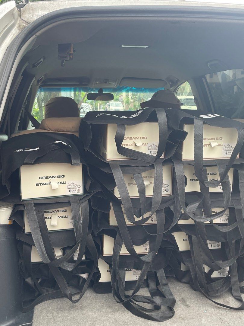 DBTK SPARK, Women's Fashion, Footwear, Sneakers on Carousell