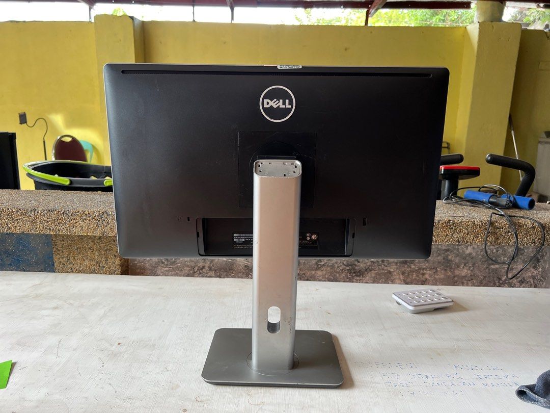 Dell p2414ht, Computers & Tech, Parts & Accessories, Monitor Screens on ...