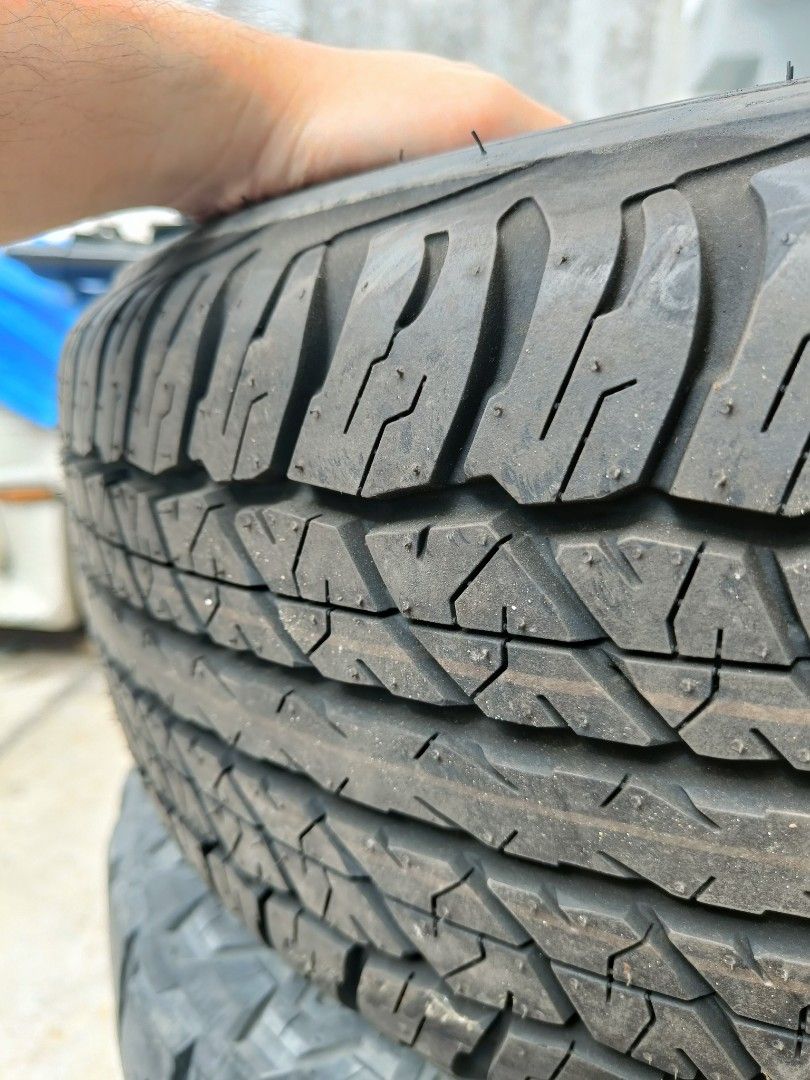 245 65 r17 Dunlop AT20 bnew!! Spare tire, Car Parts & Accessories, Mags ...