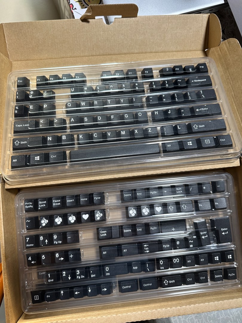 ePBT White on Black WOB ABS Keycaps, Computers & Tech, Parts ...