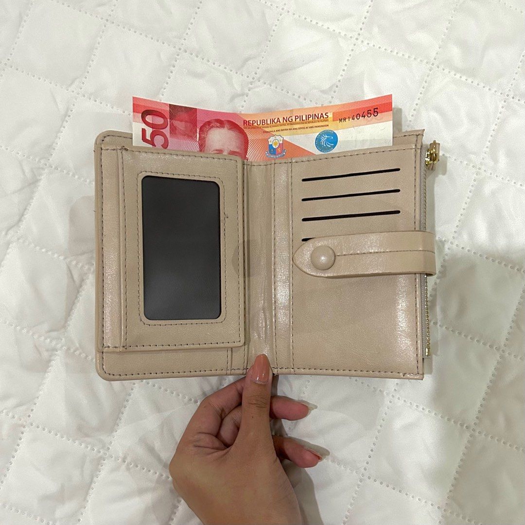 Foldable Wallet, Women's Fashion, Bags & Wallets, Wallets & Card ...