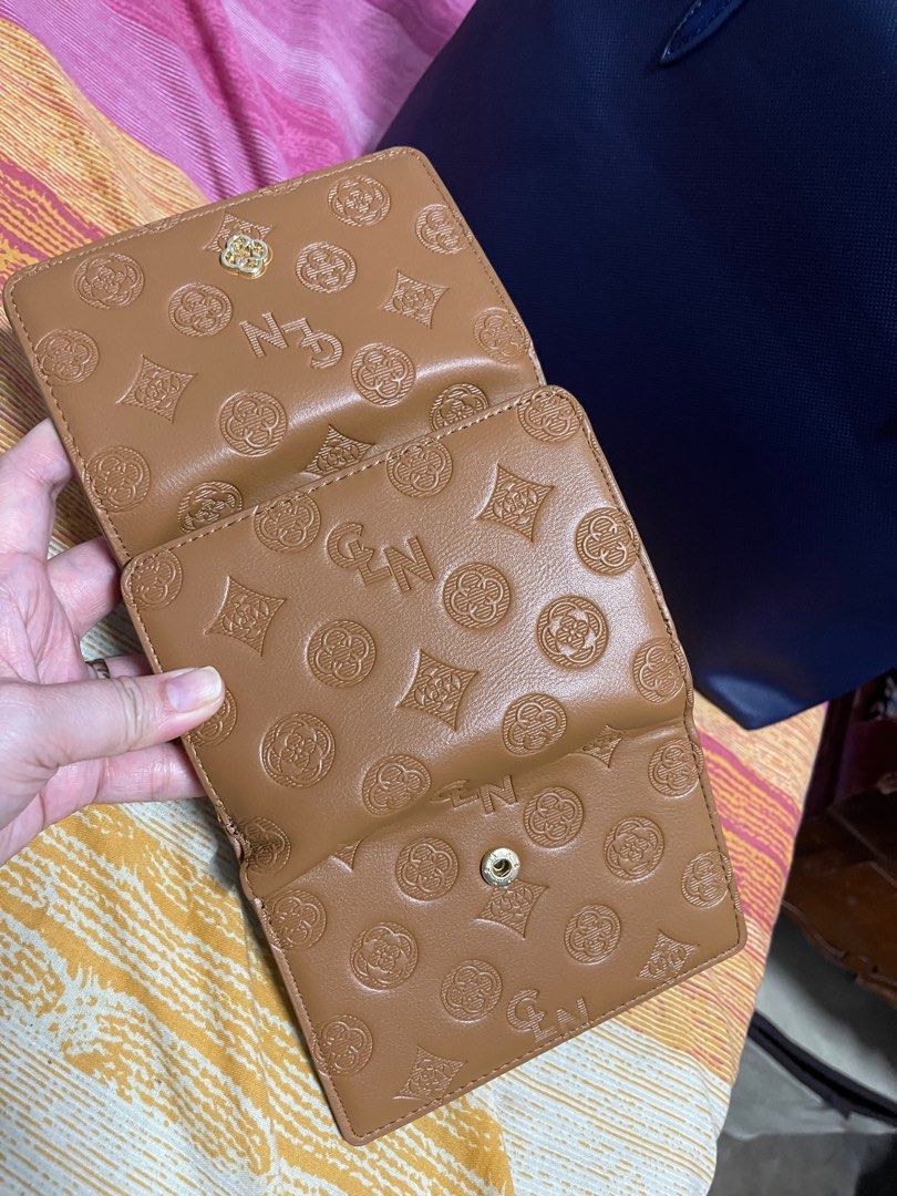 For Sale CLN Wallet, Women's Fashion, Bags & Wallets, Wallets & Card ...