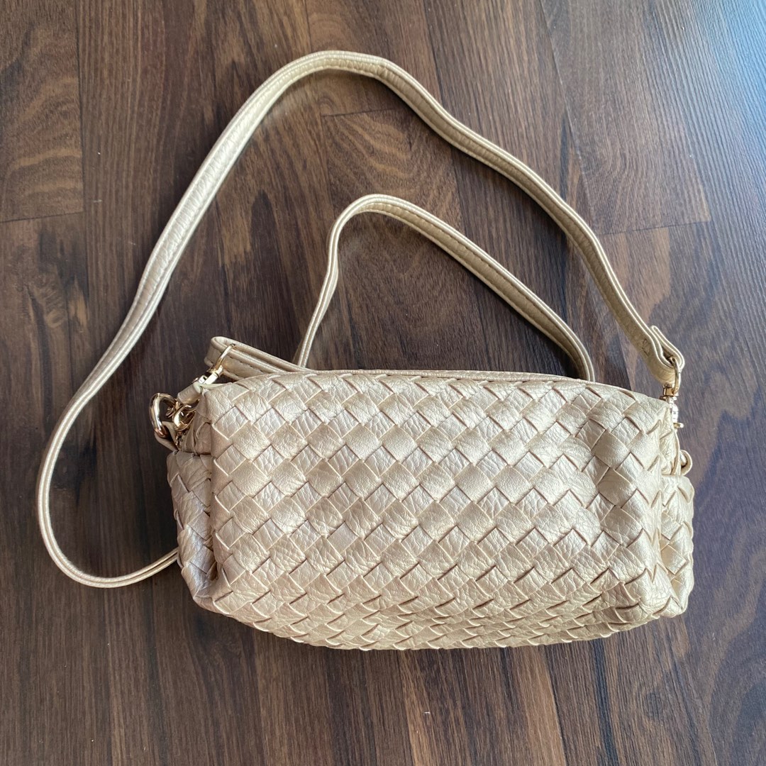 Golden Sling Bag, Women's Fashion, Bags & Wallets, Cross-body Bags on ...