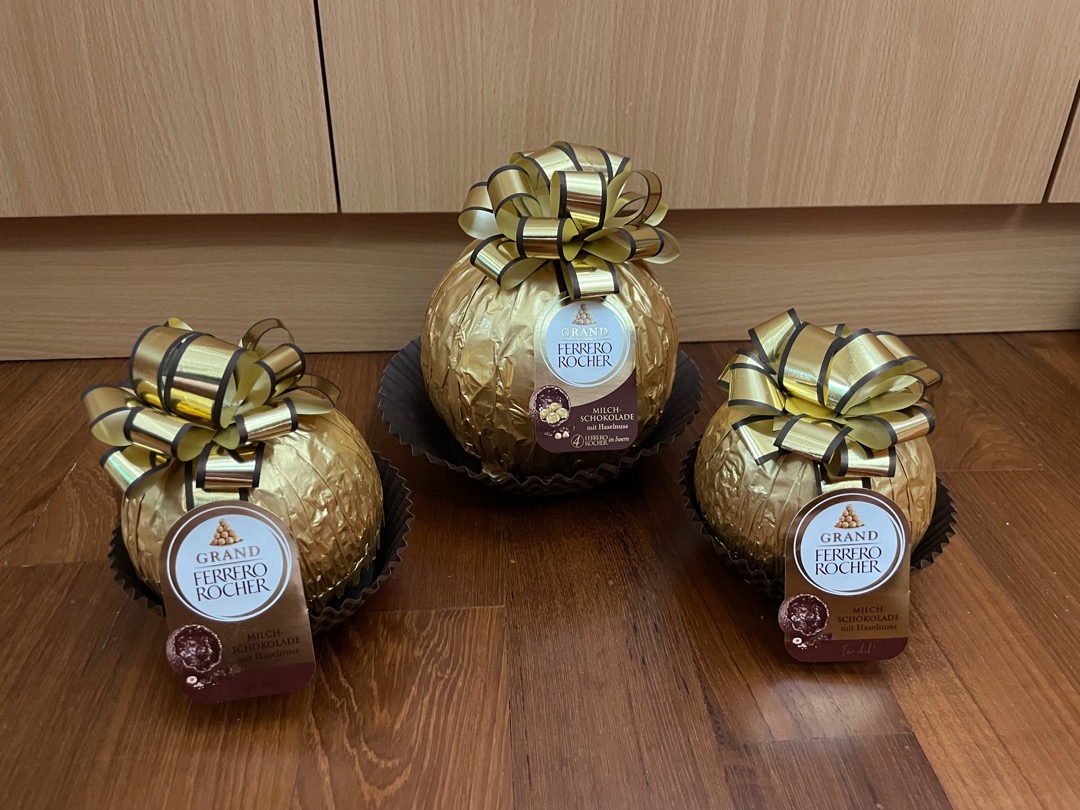Grand Ferrero Rocher / Huge Ferrero Rocher / Big Ferrero Rocher, Food ...