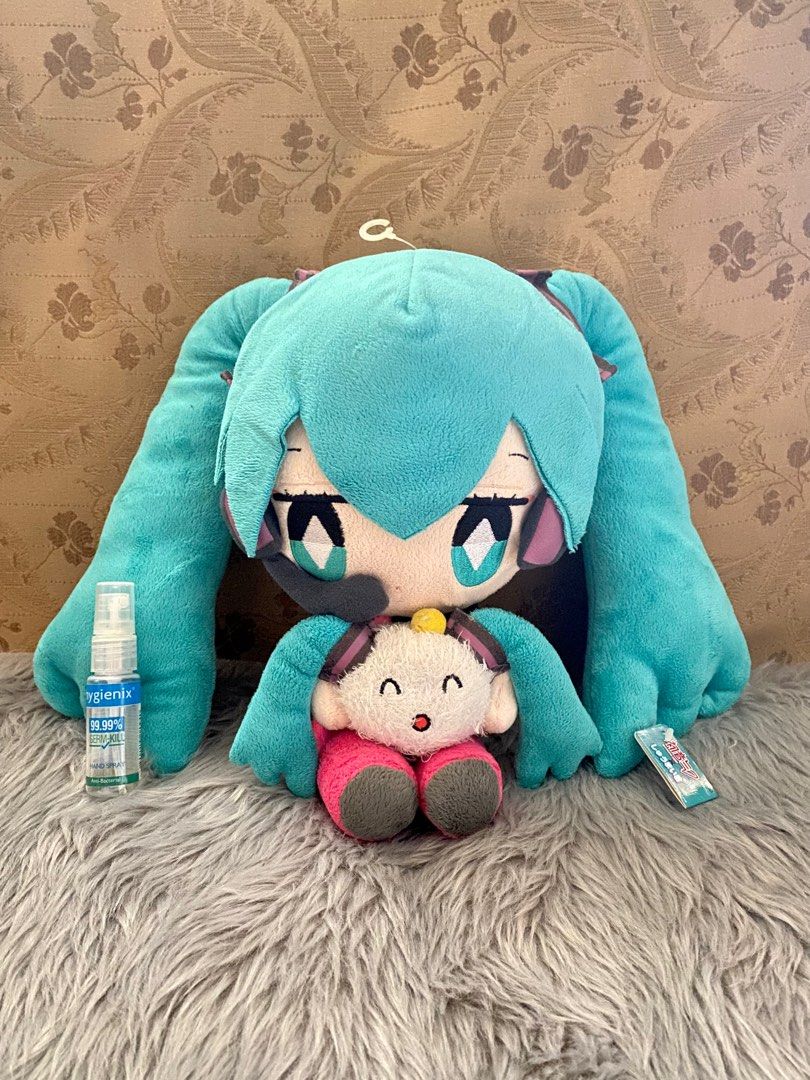 Hatsune Miku, Hobbies & Toys, Toys & Games on Carousell