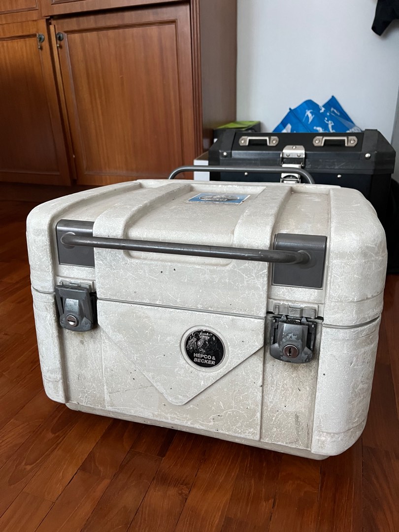 Hepco Becker Gobi box and black metal box, Motorcycles, Motorcycle ...