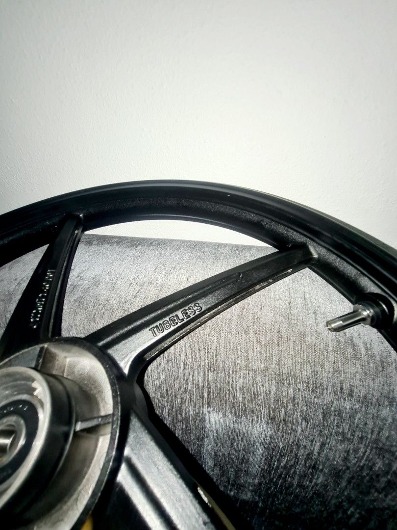 Honda Wave 125 rims, Sports Equipment, Bicycles & Parts, Parts ...